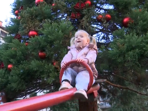 РТС :: Занимљивости :: Тако скромнa и стара сто година – новогодишња ...