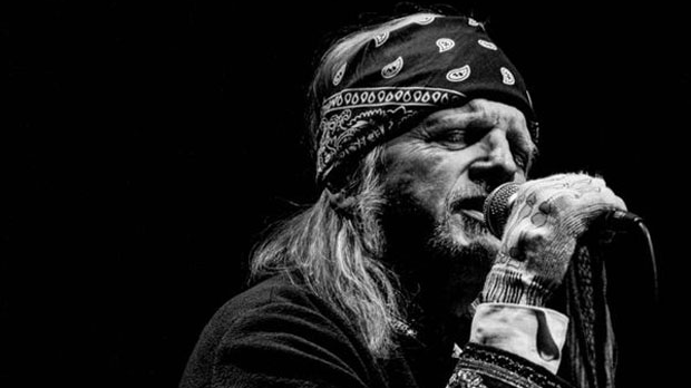 Preminuo Miroslav Živanović Pile, frontmen rok grupe „Alisa“ | Svet ...