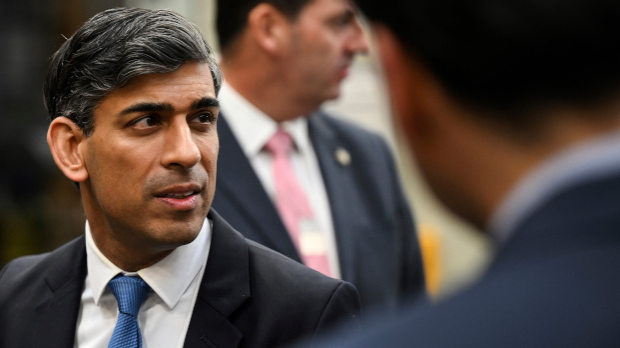 РТС :: Свет :: Сунак: Владавина руље замењује демократију у Британији