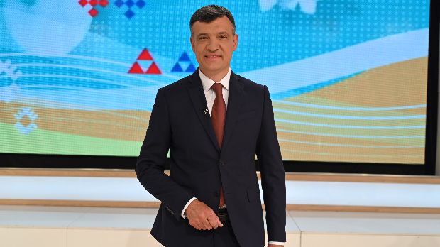 RTS :: Srbija na vezi :: Magazin Srbija na vezi, RTS Svet, 21.00