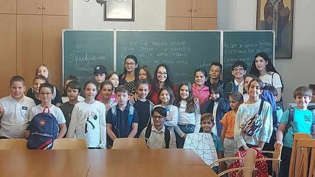 RTS :: Vesti :: Prva decenija Prosvjetinih škola u Austriji, RTS Svet ...