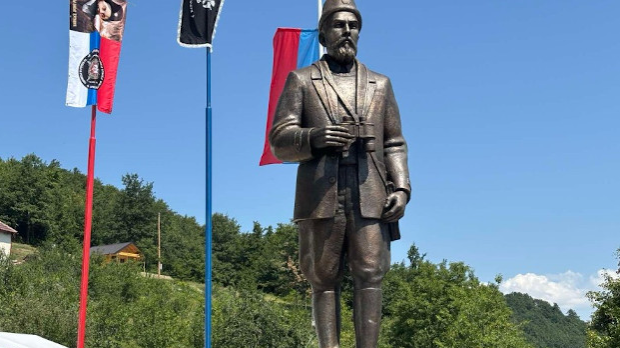 Otkriven, pa uklonjen spomenik Pavlu Đurišiću kod Berana - Naslovi.net