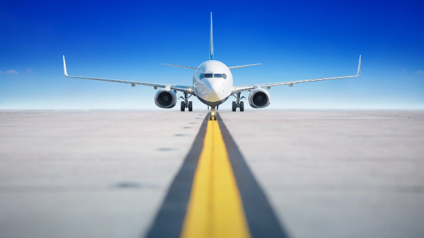 Avion prinudno sleteo zbog baterije u koferu - Naslovi.net