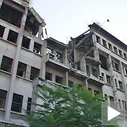 Ruševine i posle 11 godina | Društvo | RTS