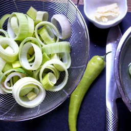 Praziluk odličan „čistač“ organizma | Zdravlje | RTS