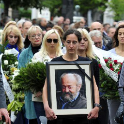 RTS :: Društvo :: Sahranjen Vuk Bojović