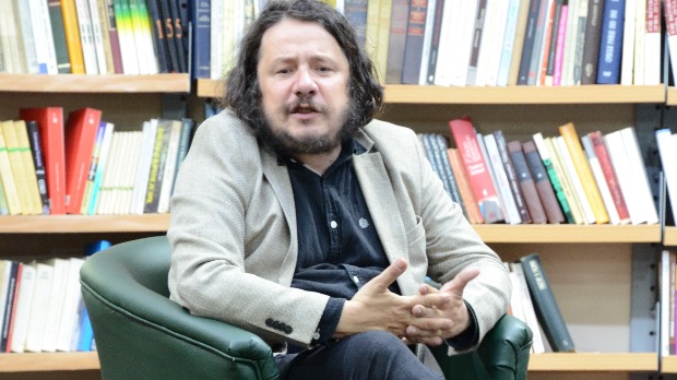 RTS :: Intervju :: Muharem Bazdulj: Modernog čoveka oblikuje strah