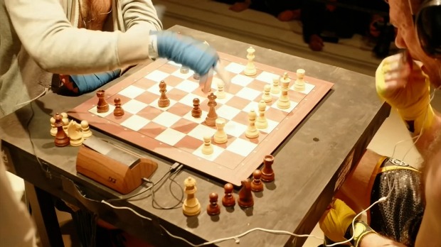 RTS :: Ostali sportovi :: Šahovski boks - pobednika odlučuju mat ili nokaut