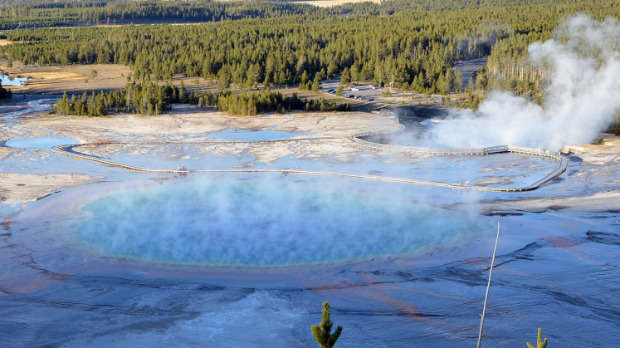 RTS :: Nauka :: Jeloustonski supervulkan još masivniji nego što se ...