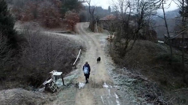 RTS :: Društvo :: Škola za jednog đaka u vikendici – učiteljica svakog ...