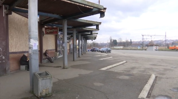 RTS :: Srbija danas :: Zašto je autobuska stanica u Kraljevu postala ruglo