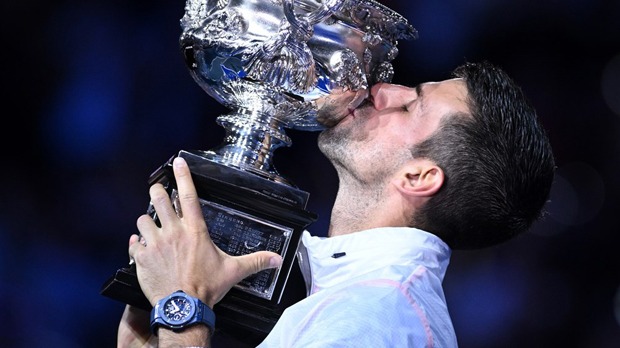 Novak nastavlja da piše istoriju, pobedom nad Cicipasom osvojio 10 ...