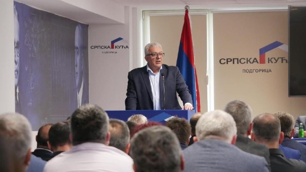 РТС :: Регион :: Андрија Мандић ће бити кандидат за председника Црне Горе