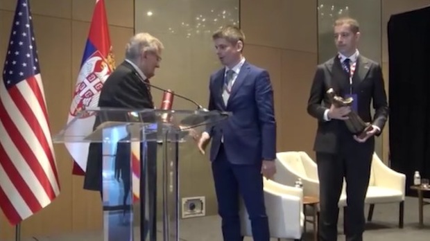 РТС :: Друштво :: Давид Вујић добитник награде "Мајка Србија"