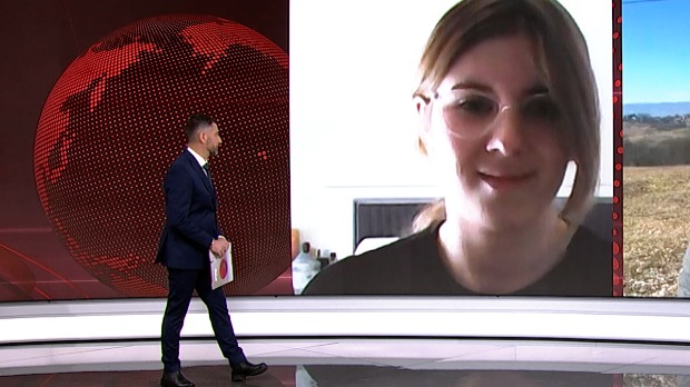 RTS :: Svet :: Ljubav ne zna za strah – Jovana se u Adani u noći ...